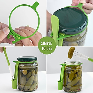 2 Pack Pickle Fork - Pickle Picker for the jar, Pickle Grabber Kitchen Fork Tool Green