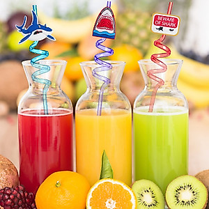 24Pcs Reusable Shark Straws -Plastic Crazy Straws Ocean Sea Birthday Party Favors Supplies with 2Pcs Cleaning Brush for Kids Boys Girls Gifts