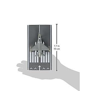 Daron Worldwide Trading Runway24 F-16 Military Vehicle