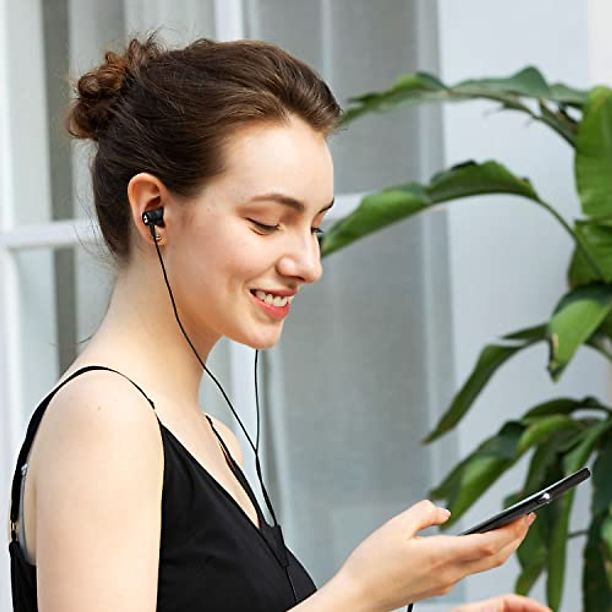 KLIM F1 USB C Earphones + New Version + Excellent Audio Quality + Durable USB C Headphones with Microphone + 5-Year Warranty + Wired USB C Earbuds Compatible Huawei Sony Samsung Headphones Type C