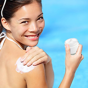 2 oz Clear Round Glass Jars (24 Pack), Empty Cosmetic Containers with Inner Liners and 24 black Lids & 24 Silver Lids for Slime, Beauty Products, Cosmetic, Lotion, Ointments and DIY