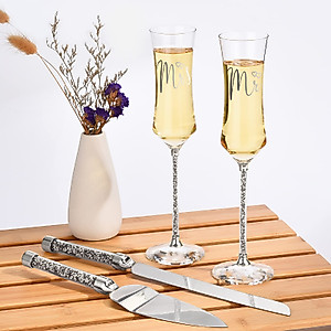 ROXBURGH Wedding Champagne Flutes and Cake knife Server Set, Mr and Mrs Champagne Flutes Glasses for Bride and Groom Cake Cutting set for Wedding Engagement Gifts