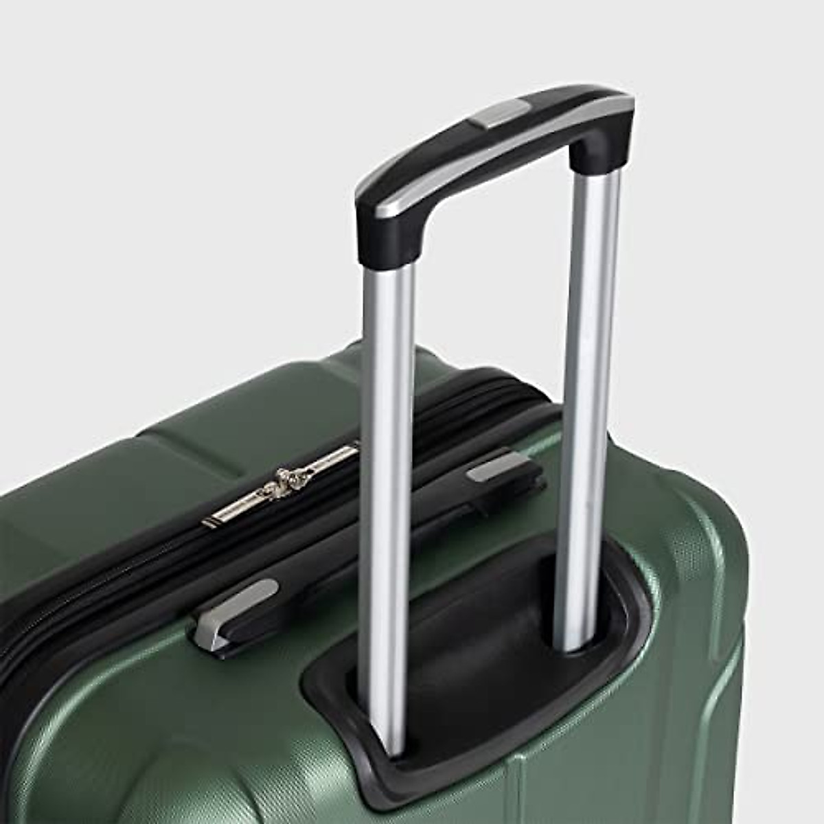 Ben Sherman Derby Spinner Travel Upright Luggage, Cilantro, 20-Inch Carry On