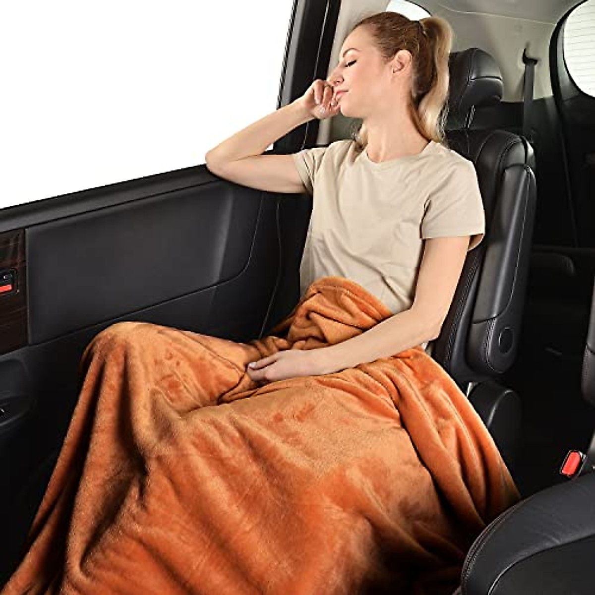 SOCHOW Flannel Fleece Blanket Twin Size, All Season Lightweight Super Soft Cozy Blanket for Bed or Couch, Orange