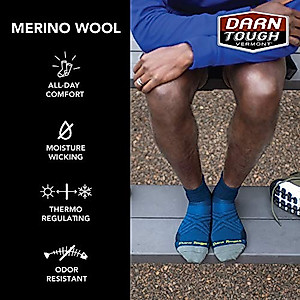 Darn Tough Men's 1/4 Ultra-Lightweight Run Sock (Style 1034) - Black, Large