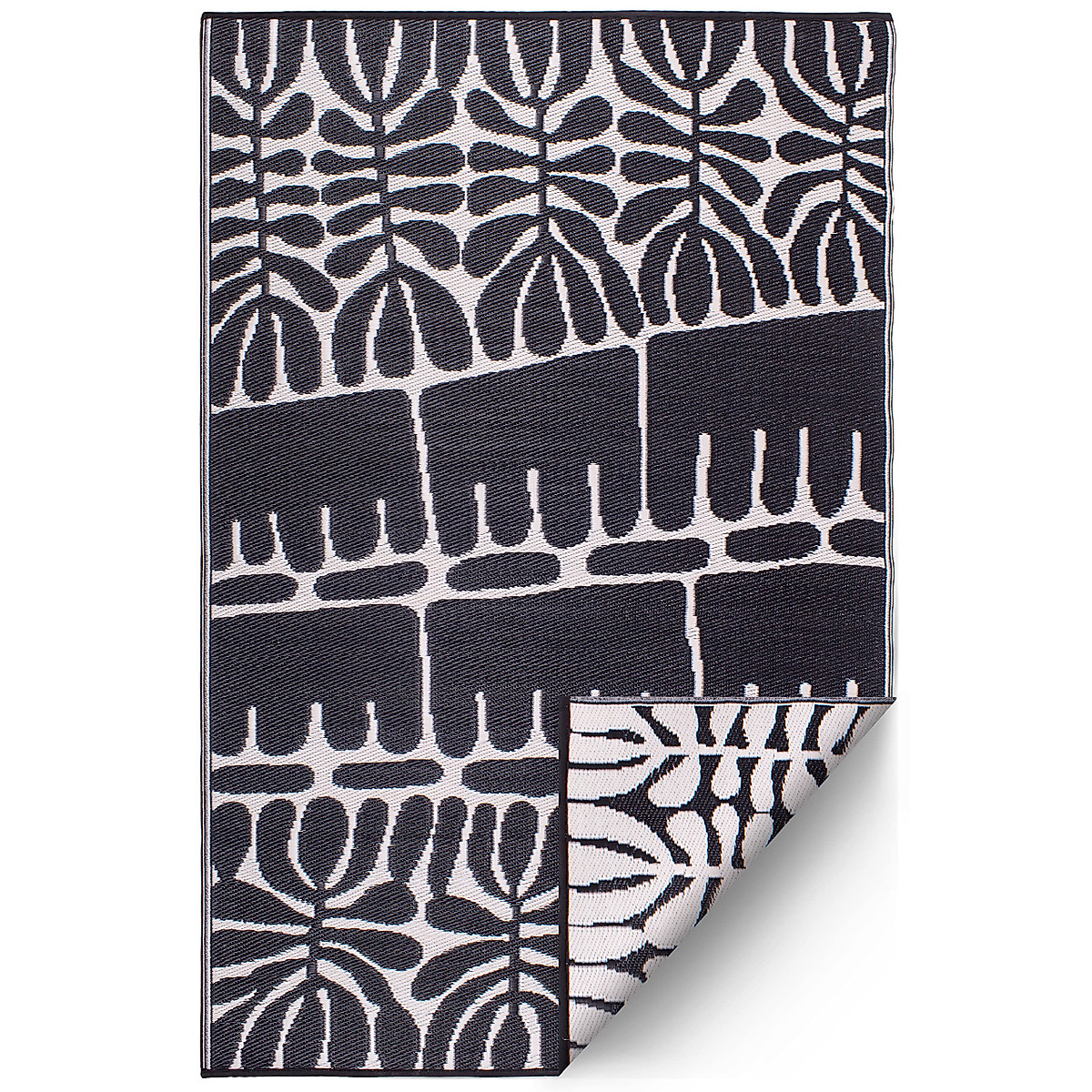 Fab Habitat Outdoor Rug - Waterproof, Fade Resistant, Crease-Free - Premium Recycled Plastic - Tribal, Black & White - Porch, Deck, Balcony, Mudroom, Laundry Room, Patio - Serowe - Black - 3 x 5 ft