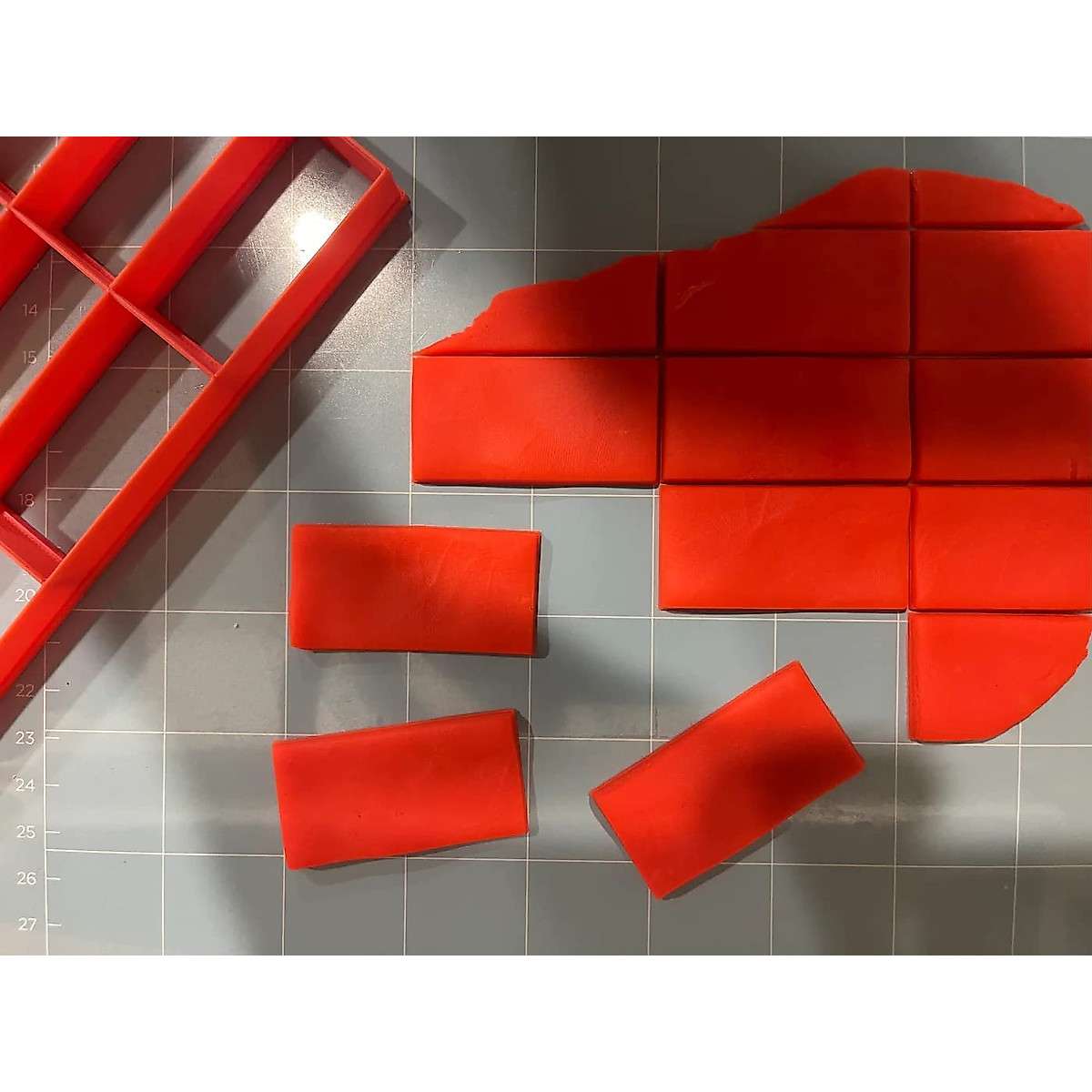 2”x1” (32 Rectangular) Rectangular Shape multi Cookie Cutter (8”x8”)