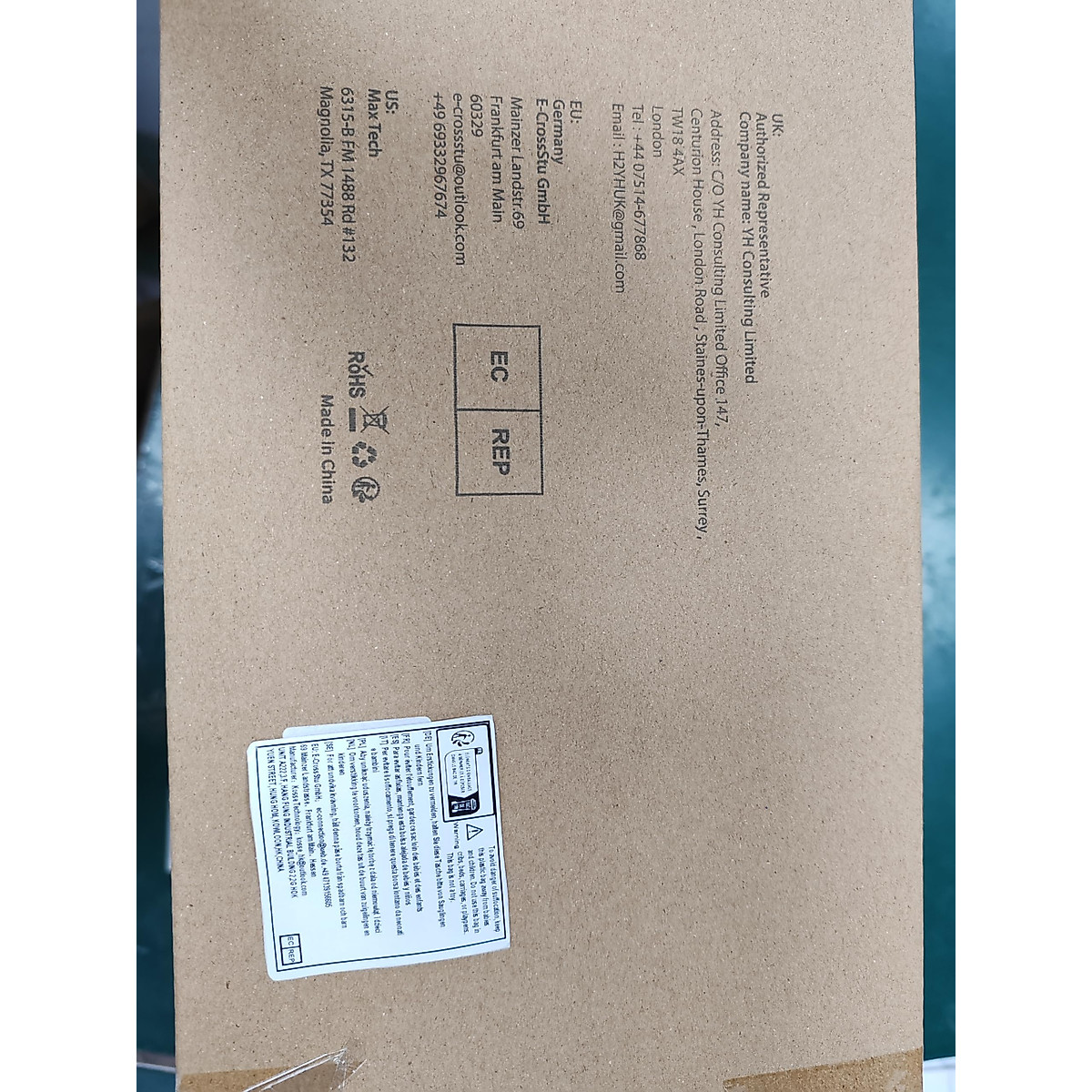 Puricon Plastic Water Bottle Organizer Rack, Stackable Bin Holder for Insulated Tumbler Sports Flask Bottles Kids Water Bottle Travel Mug for Kitchen Cabinets Countertop Holds 9 Bottles, 3-Tier