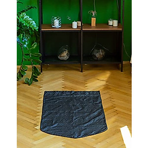 TAKVA The Pocket Sejadah Limited Edition | Portable Prayer mat, Muslim Gift, Ramadan Present (Batik Black)