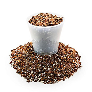 Gardenera Premium Monstera Potting Soil - Quick Drain Potting Soil for Growing and Repotting Monstera Deliciosa/Swiss Cheese Plant - 2 Quart Bag