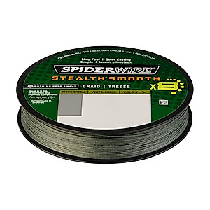 SpiderWire Stealth® Smooth Superline, Moss Green, 30lb | 13.6kg, 125yd | 114m Braided Fishing Line, Suitable for Freshwater Environments