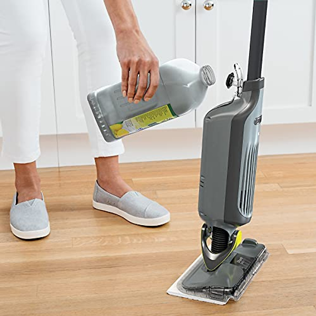 Shark VCD60 VACMOP Disinfectant Cleaner, Lemon Refill 2L Bottle, 4.2 in L x 4.7 in W x 11 in H, Clear