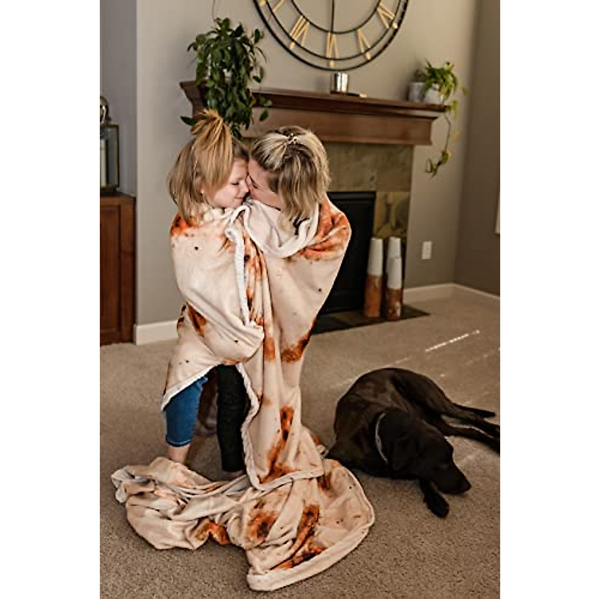 Arepa Blanket, Cobija de Arepa, Venezuelan, Colombian, Double-Sided Throw Blanket, Flannel Arepa Criolla, Soft Throw Blanket, Fun Gift, Novelty, 71 inches, Regalo