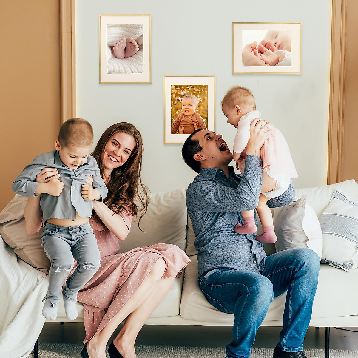 Fixwal 12 x 16 Frame Gold Aluminum Picture Frame Set of 1, Metal Gold Frame Tempered Glass with Mat for Wedding, Wall Display