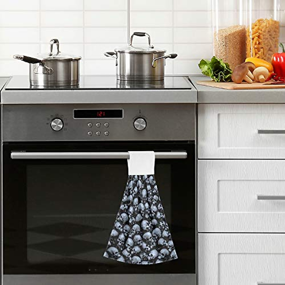 Oarencol Halloween Skull Kitchen Hand Towel Day of The Dead Absorbent Hanging Tie Towels with Loop for Bathroom 2 Pcs