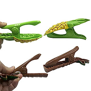 Kirmoo 4 Pack Beach Towel Clips for Beach Pool Lounge & Cruise Chairs Holders Palm Tree,Plastic Large Clothespins for Hanging Clothes Pins Set of 4 (Palm Tree and Pineapple)