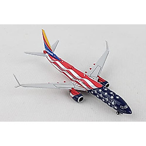 GeminiJets GJSWA2039 Southwest Airlines Boeing 737-800 "Freedom One N500WR; Scale 1:400