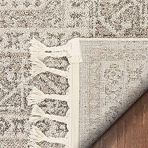 Well Woven Caro Beige Tribal Medallion (3'11 x 5'10") Area Rug