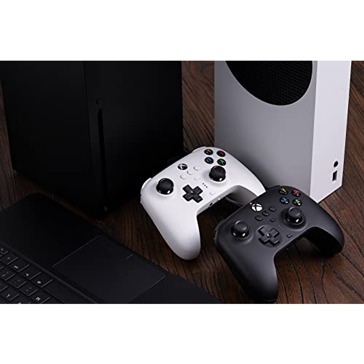 8Bitdo Ultimate Wired Controller for Xbox Series X, Xbox Series S, Xbox One, Windows 10 & Windows 11 - Officially Licensed (Black)