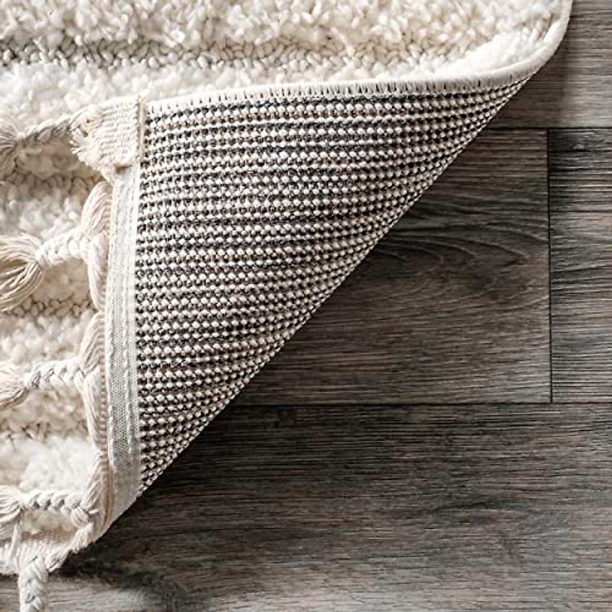 nuLOOM Risette Geometric Shag Tassel Runner Rug, 2' 8" x 8', Beige