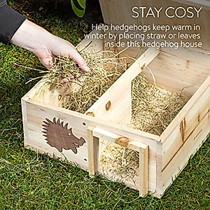 Navaris Wood Hedgehog House - Wooden Hideout for Hedgehogs - Small Animal Shelter for Hiding, Sleeping, Nesting, Outdoors - Pet Play Cage Accessory