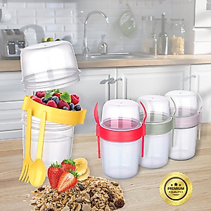 Fairway Finds 4 Pack of 22 oz Yogurt Parfait Cups With Lids Reusable Crunch Cup Portable Cereal Cup Meal Planning Containers Milk Granola Yoghurt Carrying Container Cereal on the go Lids and Spoons