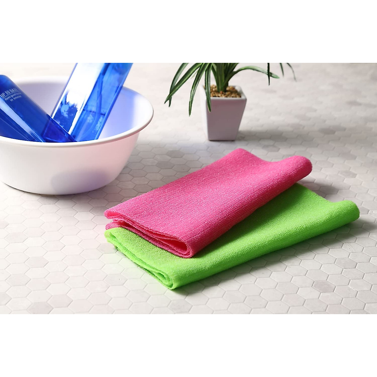 Extra Rough, Exfoliating Washcloth [Made in Japan] Exfoliating Towel Special texture makes Fluffy Foam lather, Back Scrubber, Dead Skin Cell Remover [Loofah for Women and Men] (2pcs set(Green, Pink))
