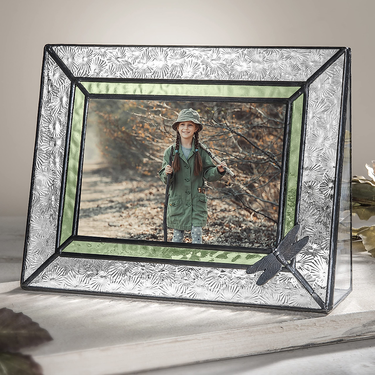 J Devlin Pic 107-46H Dragonfly Picture Frame Tabletop 4x6 Horizontal Photo Frame Sage Green Stained Glass