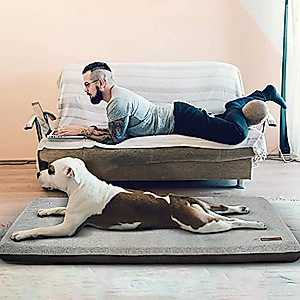 Panku Large Dog Bed, Washable Waterproof Memory Foam Crate Mat, Outdoor Bed, Calming Mat (Grey, 35x22x2)