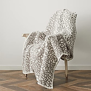 Fluffy Warm Plush Leopard Throw Blanket, Reversible White Grey Cheetah Printed Pattern Fleece Blankets for Bed Couch Sofa, Soft Microfiber Blankets 50x62 Inches