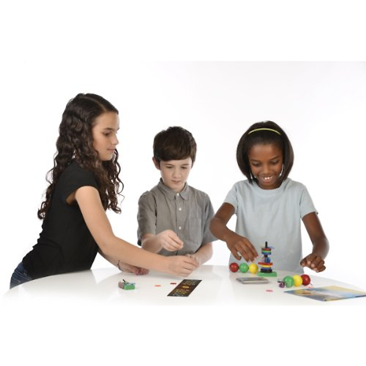 Thames & Kosmos Magnetic Science | 33 STEM Experiments | Ages 8+ | Learn About Earth’s Magnetic Poles | Discover How Invisible Magnetic Fields Work | Full-Color 48-Page Manual