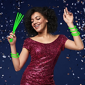 YOFOBU 115 PCS Glow in the Dark Party Supplies,100PCS Green Glow Stick Necklaces Bracelets Bulk,15PCS July 4th LED Glasses,LED Light Up Toy for Mother's Day July 4th Christmas Wedding Birthday