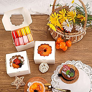 TOMNK 100pcs 4 Inches White Bakery Boxes Cookie Boxes Kraft Baking Box with Window for Cupcakes Candy Chocolate Strawberries Muffins Donuts and Party Favor 4x4x2.5 Inches