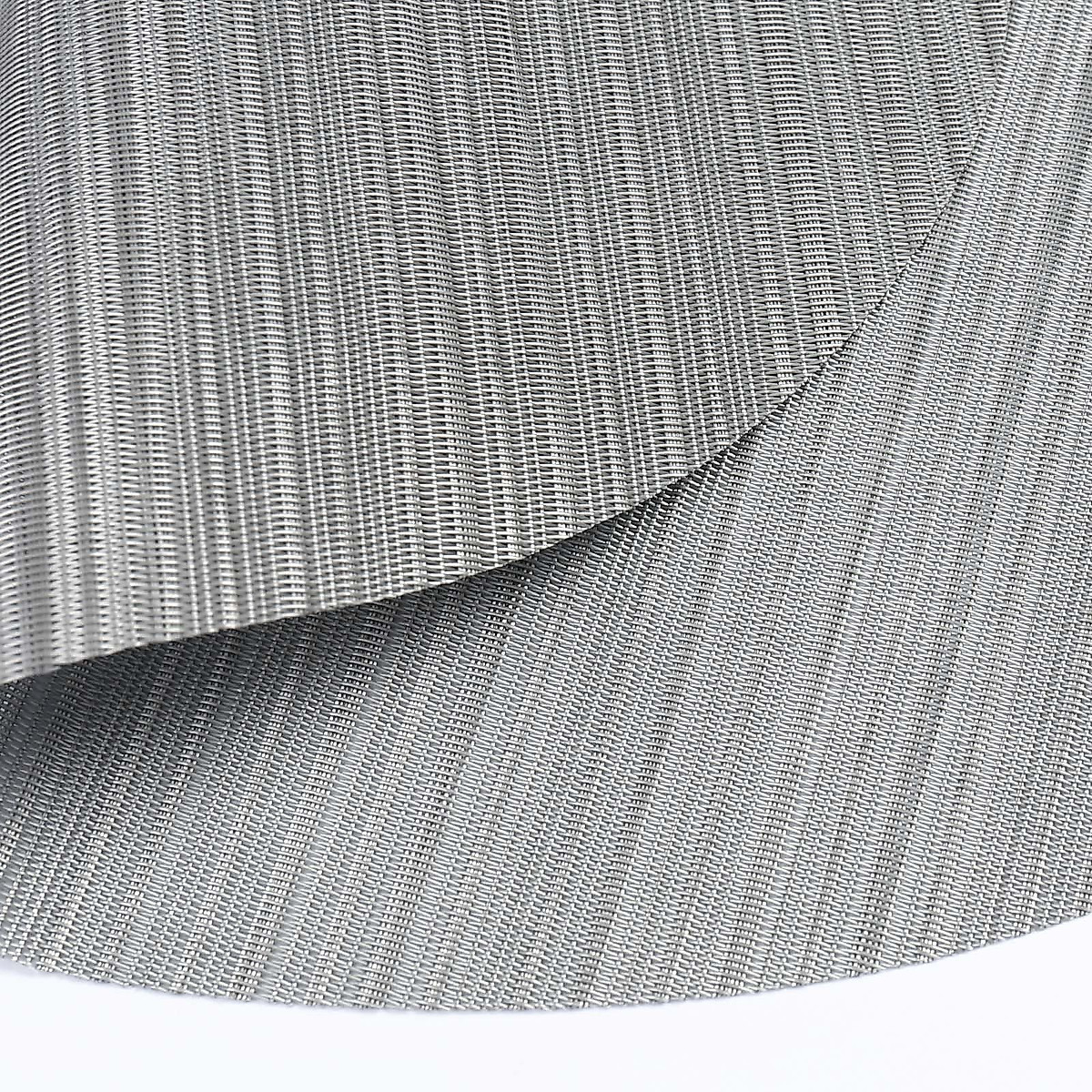 AHHFSMEI Placemats for Dining Table Woven Vinyl Plastic Place Mats Non-Slip Heat Insulation Stain Resistant Table Mats Washable Easy Clean 18.8x13 inches Placemats (Grey, 6)