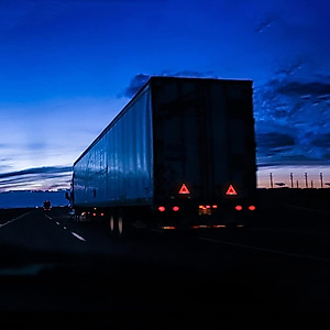 Enjoyist 6-Pack Red Safety Reflector Warning Sign, Slow Moving Vehicle Triangle Safety Sign, for Outdoor Truck, Car, Golf Cart