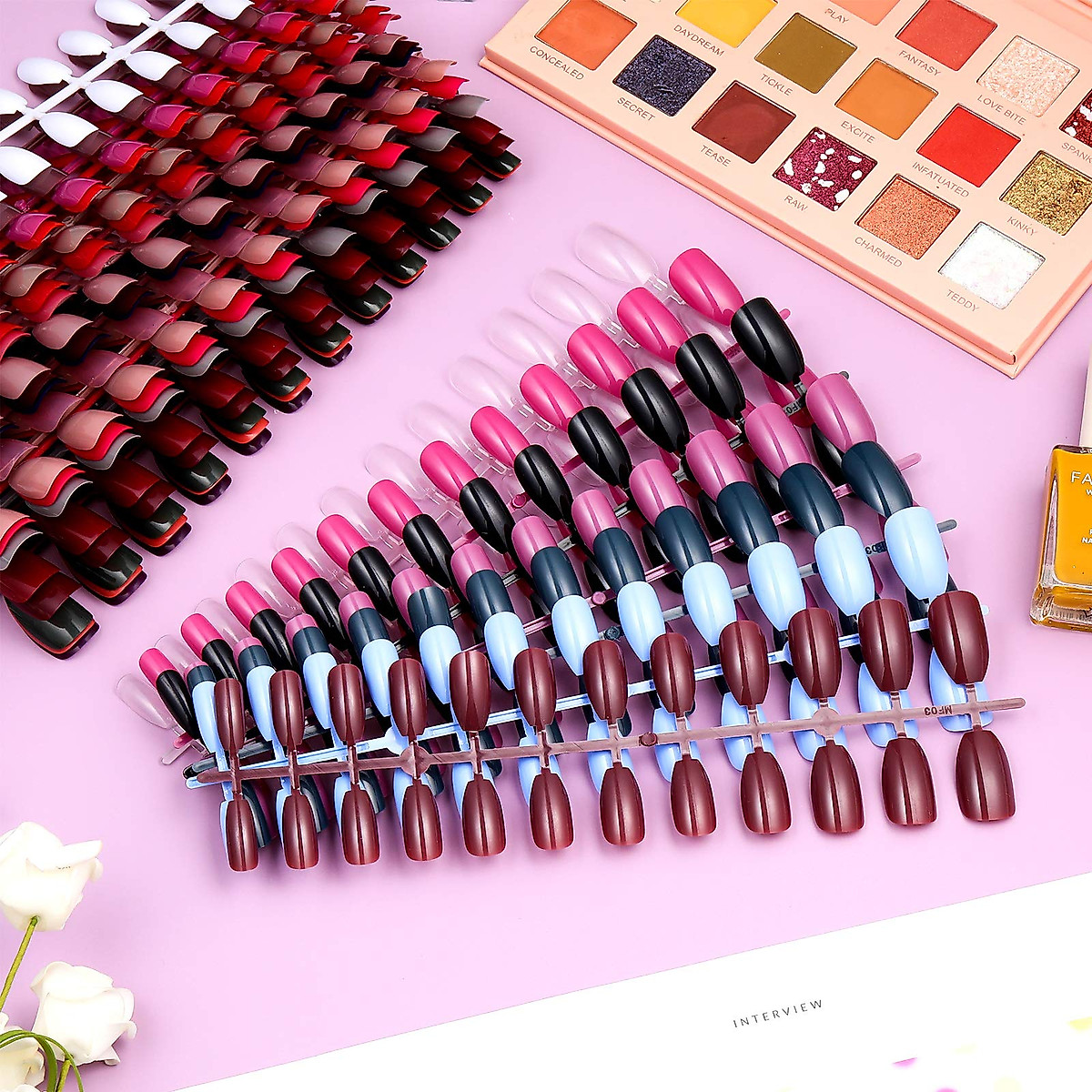 Maitys 720 Pieces 30 Sets Medium Square Press on Nails Glossy Fake Nails Solid Color Artificial Tips Full Cover for Women Girls Ballerina DIY(Classic Colors)