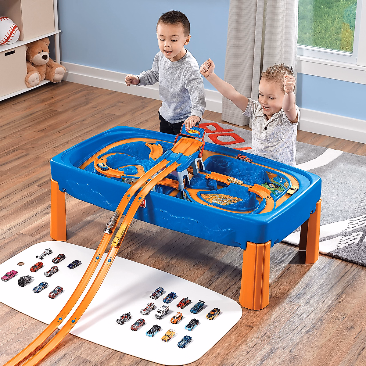 Step2 Hot Wheels Car & Track Play Table