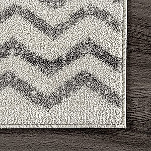 nuLOOM Kenzie Geometric Diamond Area Rug, 3' x 5', Off-white