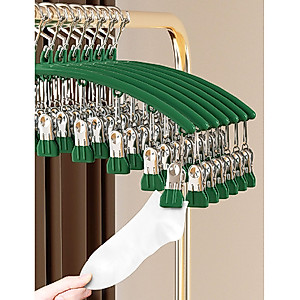 YIKANGHENG Clothes Hanger with Clips, Stainless Steel Green Organzer Hanger With 6 Clips, Used for Hanging Socks, Small Clothes, Hats, Towels and Gloves (6 Clips, Green)