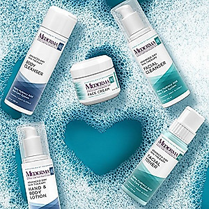 Mederma AG Hydrating Facial Cleanser–formula with glycolic acid gently cleans while exfoliating and hydrating skin. Dermatologist recommended brand, fragrance-free, soap-free, hypoallergenic-6 ounce