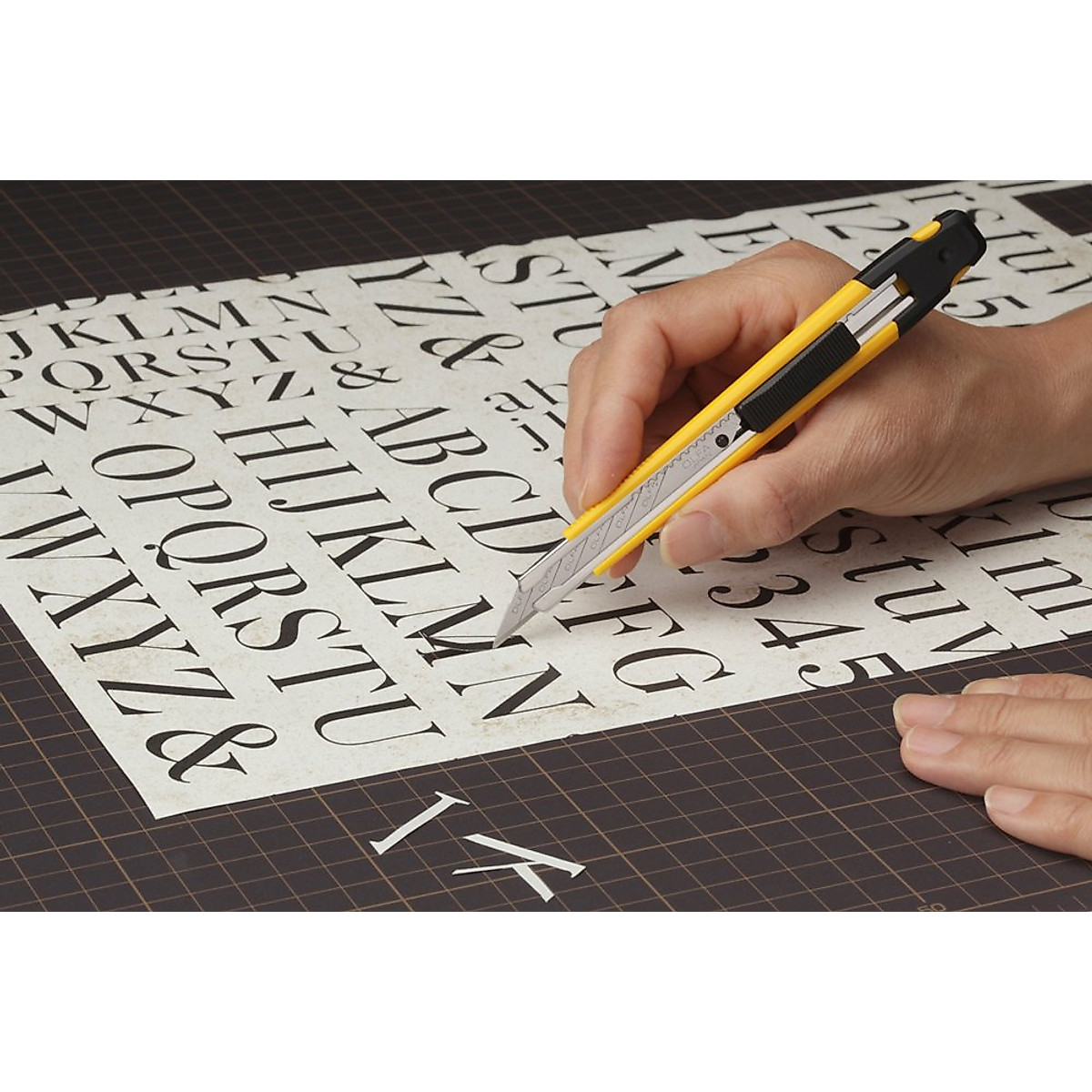 OLFA Small cutter knife & Replacement blades (215B)