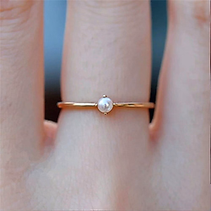 WDIYIEETN 18K Gold Plated Simple Pearl Ring Four Claw Round Dainty Pearl Ring Ladies Wedding Ring (5)