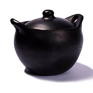 Ancient Cookware, Rounded Chamba Clay Soup Pot, Medium, 4 quarts