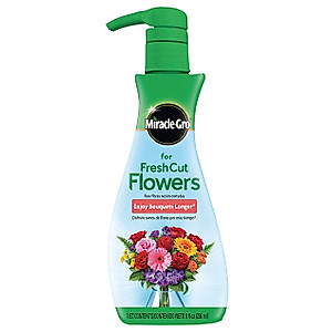 Miracle-Gro for Fresh Cut Flowers, 8 oz., For All Bouquets and Cut Flowers