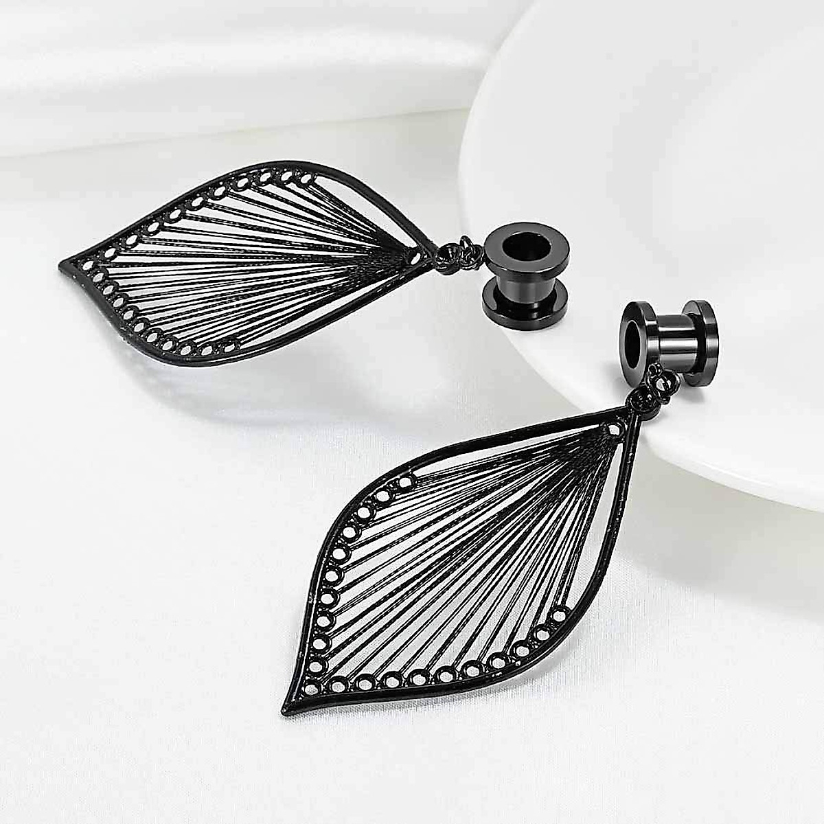 TBOSEN 2pcs Ear Dangle Gauges Handmade Leaf Shap Dangling Plugs and Tunnels for Ears Streched Size Gauge 2g to 1 inch