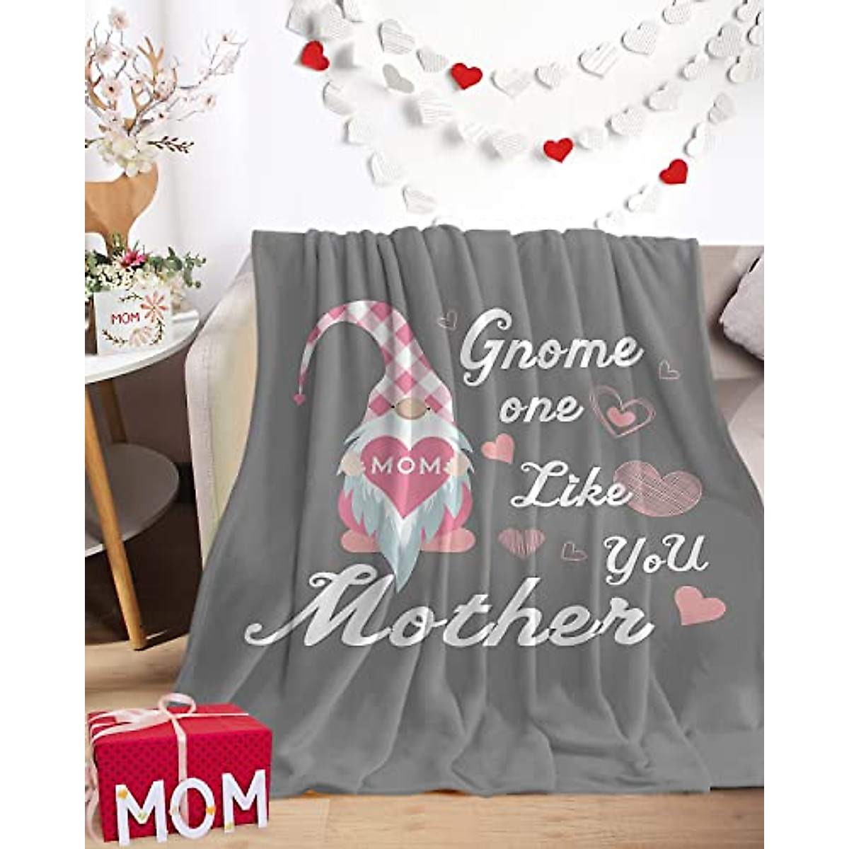 Possta Decor Mother's Day Cute Gnomes with Love Heart Throw Blanket, Lightweight Cozy Warm Throws Grey Backdrop, Super Soft Fuzzy Plush TV Blankets for Living Room Bedroom Bed Couch Chair