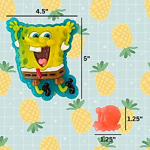 Spongebob Squarepants Gummy Candy with Mini Gary the Snail, Fruit Punch Flavored Party Favors, Christmas Gifts Stocking Stuffers for Kids, 6 Ounce