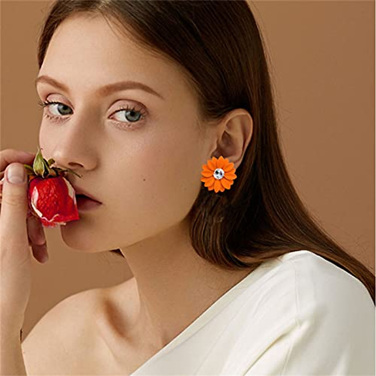 coadipress 8 Pairs Flower Stud Earrings Set for Women Bohemian Matte Flower Earrings With Gold Faux Flower Bud Chic Daisy Earrings Jewelry Gifts (6 Pairs Flower Studs)