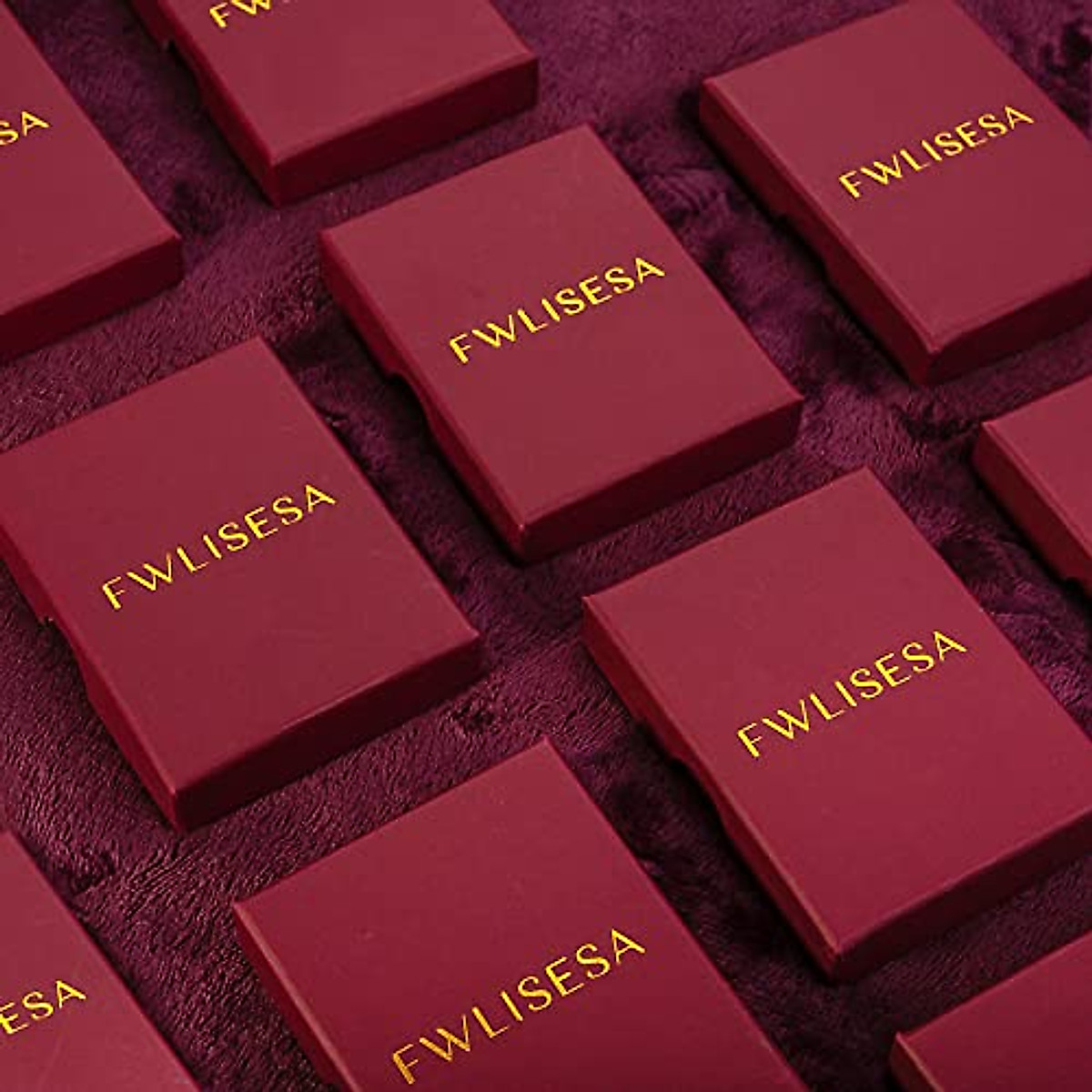 Fwlisesa Small Cross Necklaces for Women, Dainty Gold Necklace 14k Gold Plated Cute Tiny Cross Pendant Necklace Simple Gold Choker Necklaces for Women Trendy Aesthetic Jewelry Gifts for Women