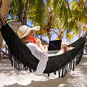 Bellzacasa Double Hammock, Heavy Duty 500 lb Load Capacity Tassels and Fishtail Knitting with Mounting Straps for Outdoor Camping Patio Balcony Black
